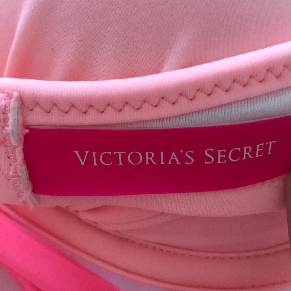 Victoria’s Secret Peach Bombshell Bikini Small - Gem